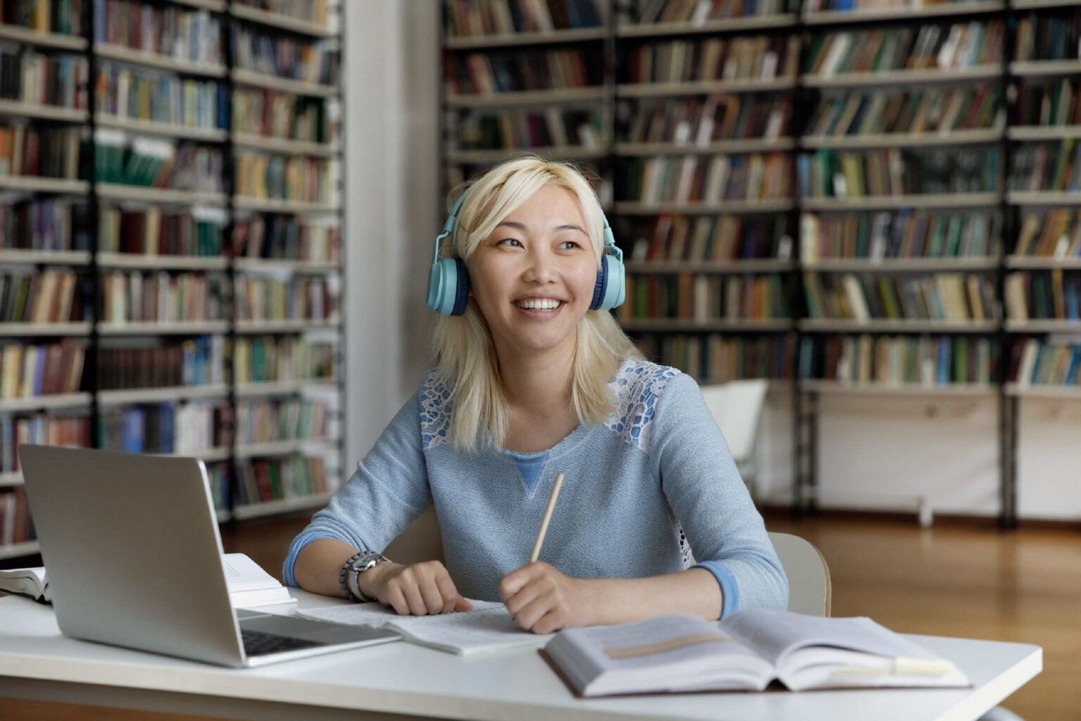 How to write a creative CV